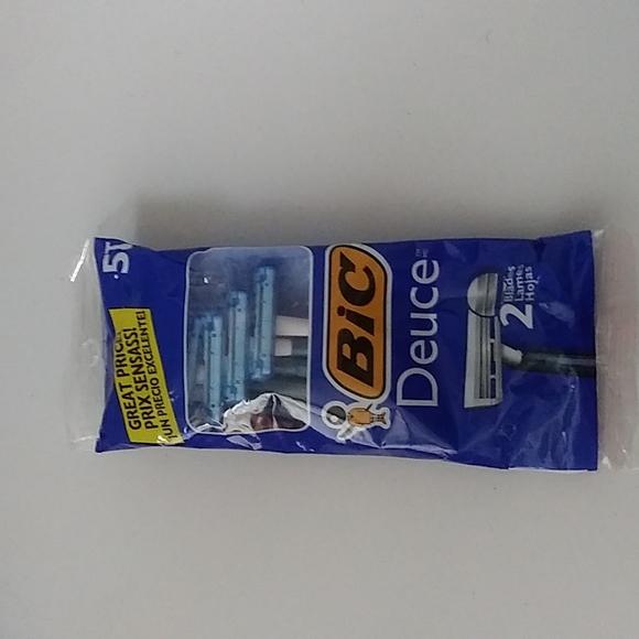 BIC | Grooming | Bic Deuce Mens Razor | Poshmark